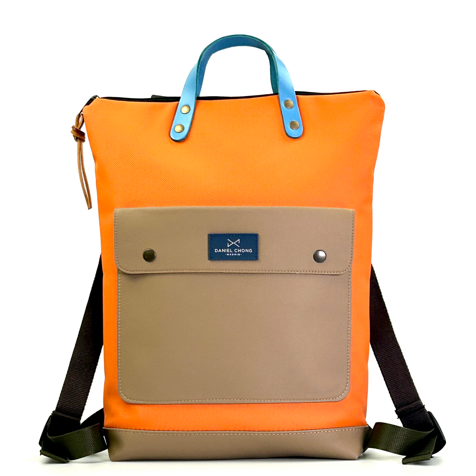 Mochilas Slim Solapa – Daniel Chong