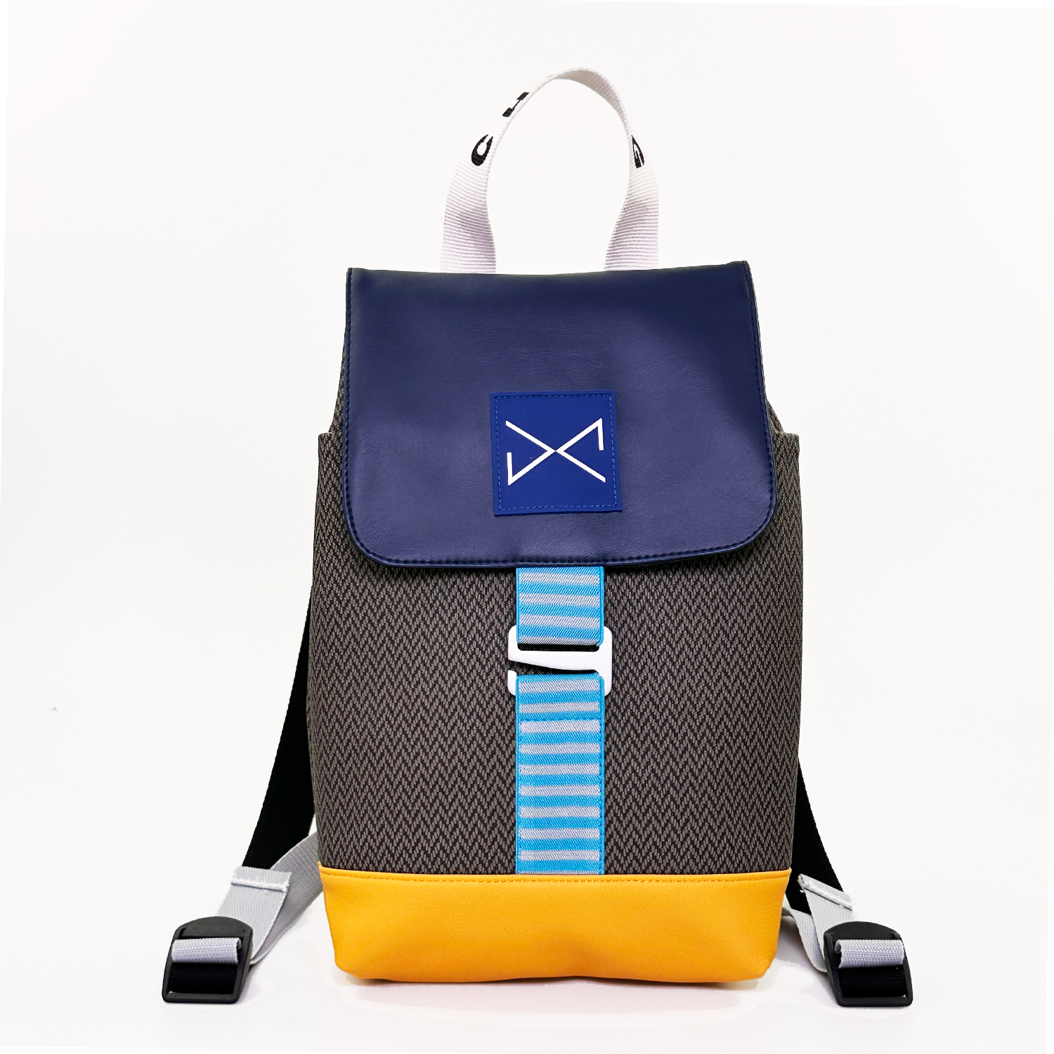 Mochila The Hook Mini Solapa Marino Impermeable DZ – Daniel Chong